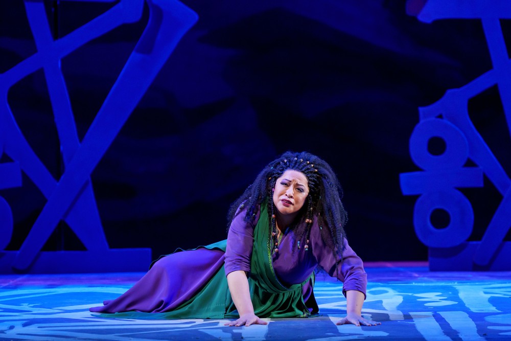 “Aida” reviewed by Jacob Davis – AROUND THE TOWN CHICAGO