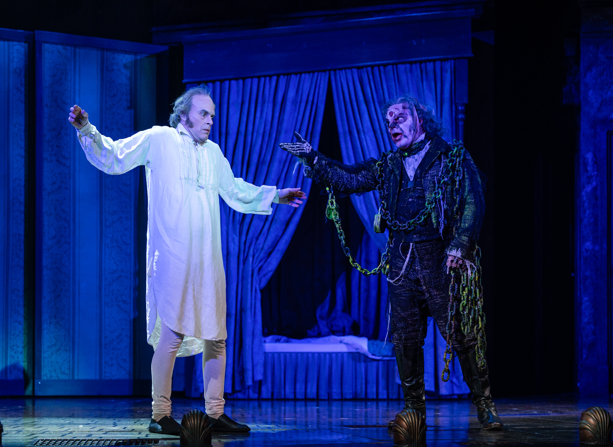 “A Christmas Carol” MILWAUKEE Reviewed by Amy Menzel – AROUND THE TOWN ...