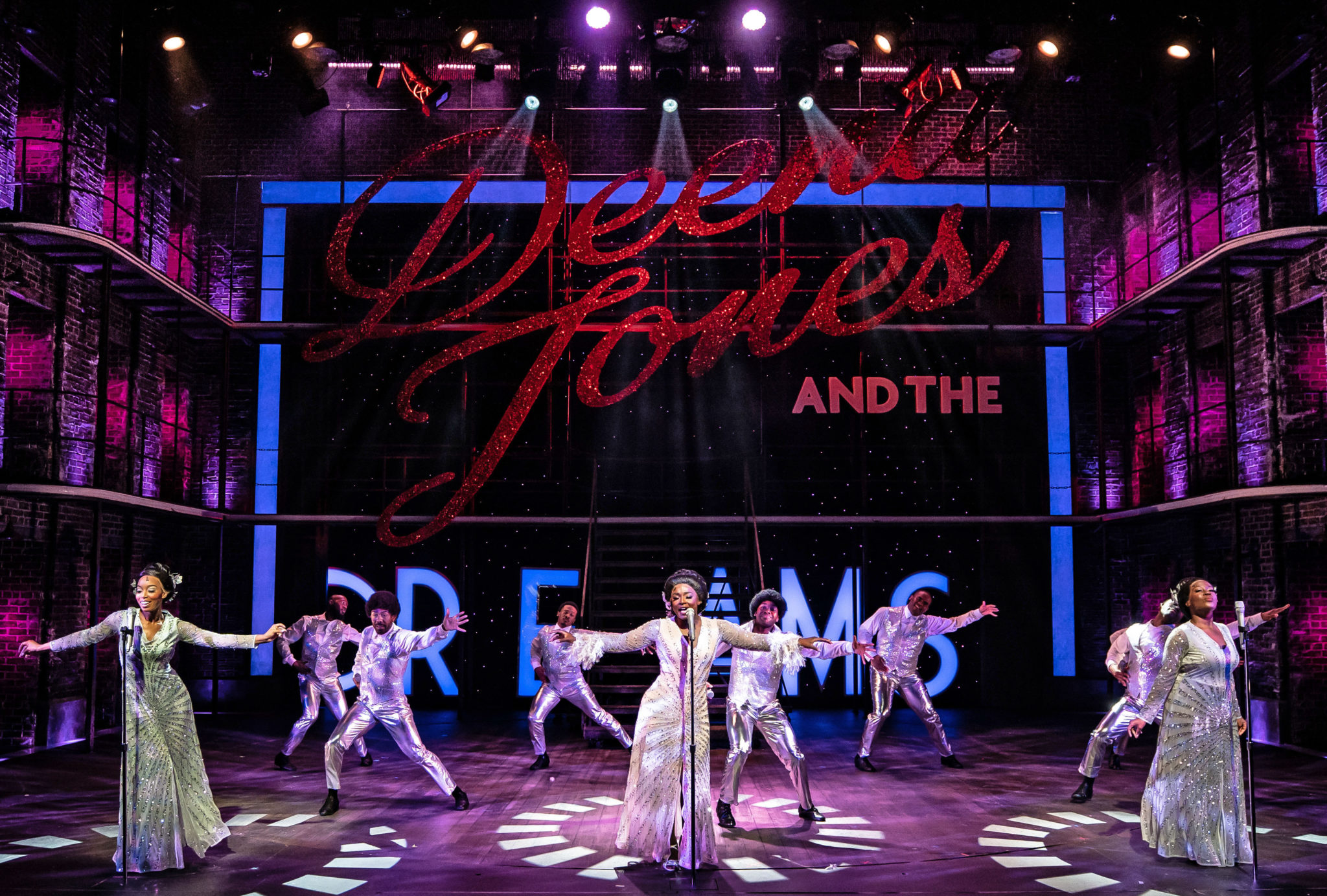“Dreamgirls” – AROUND THE TOWN CHICAGO
