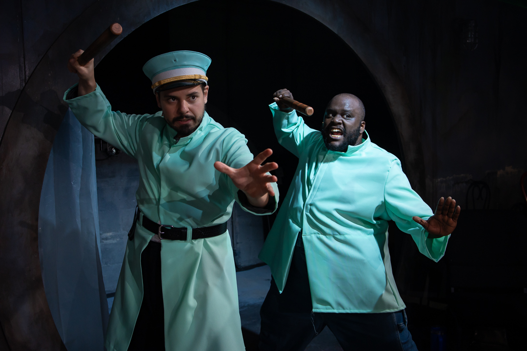 “Urinetown” Reviewed by Al Bresloff with a second look by Paul Lisnek ...